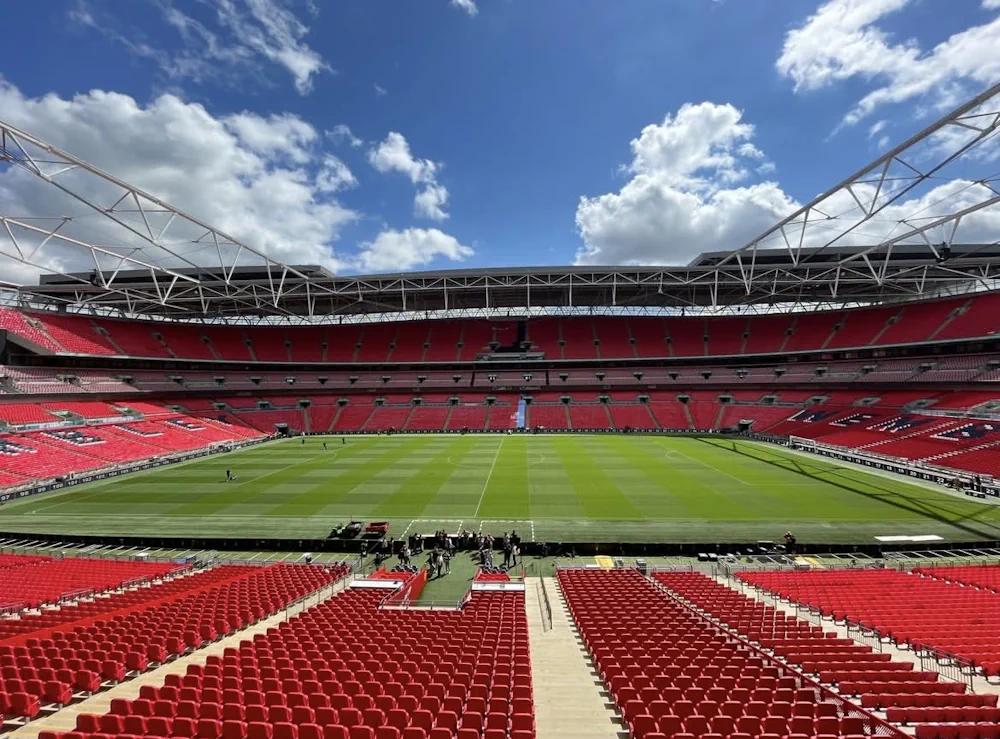 Luxury Chauffeur Service for Football Stadium Events – Senzati Jet ...